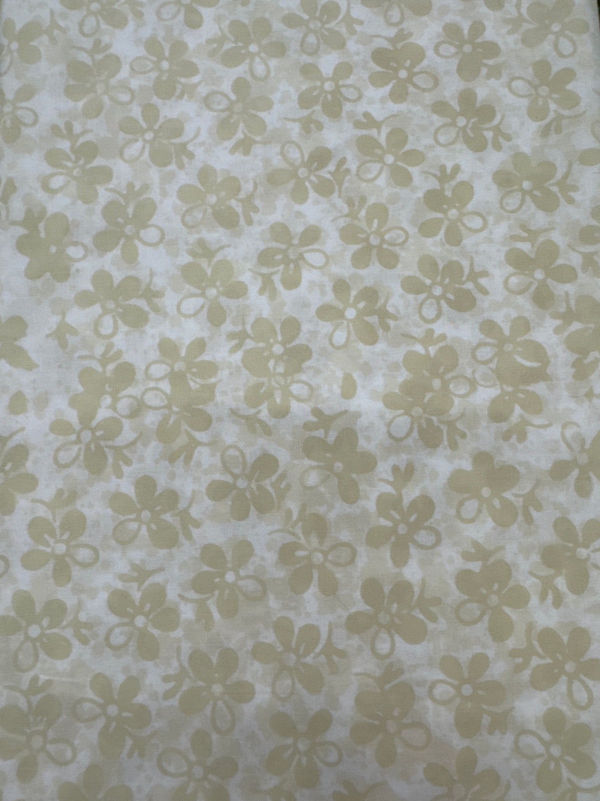 AN Bakers Dozen Light Yellow Flowers — High Country Quilts